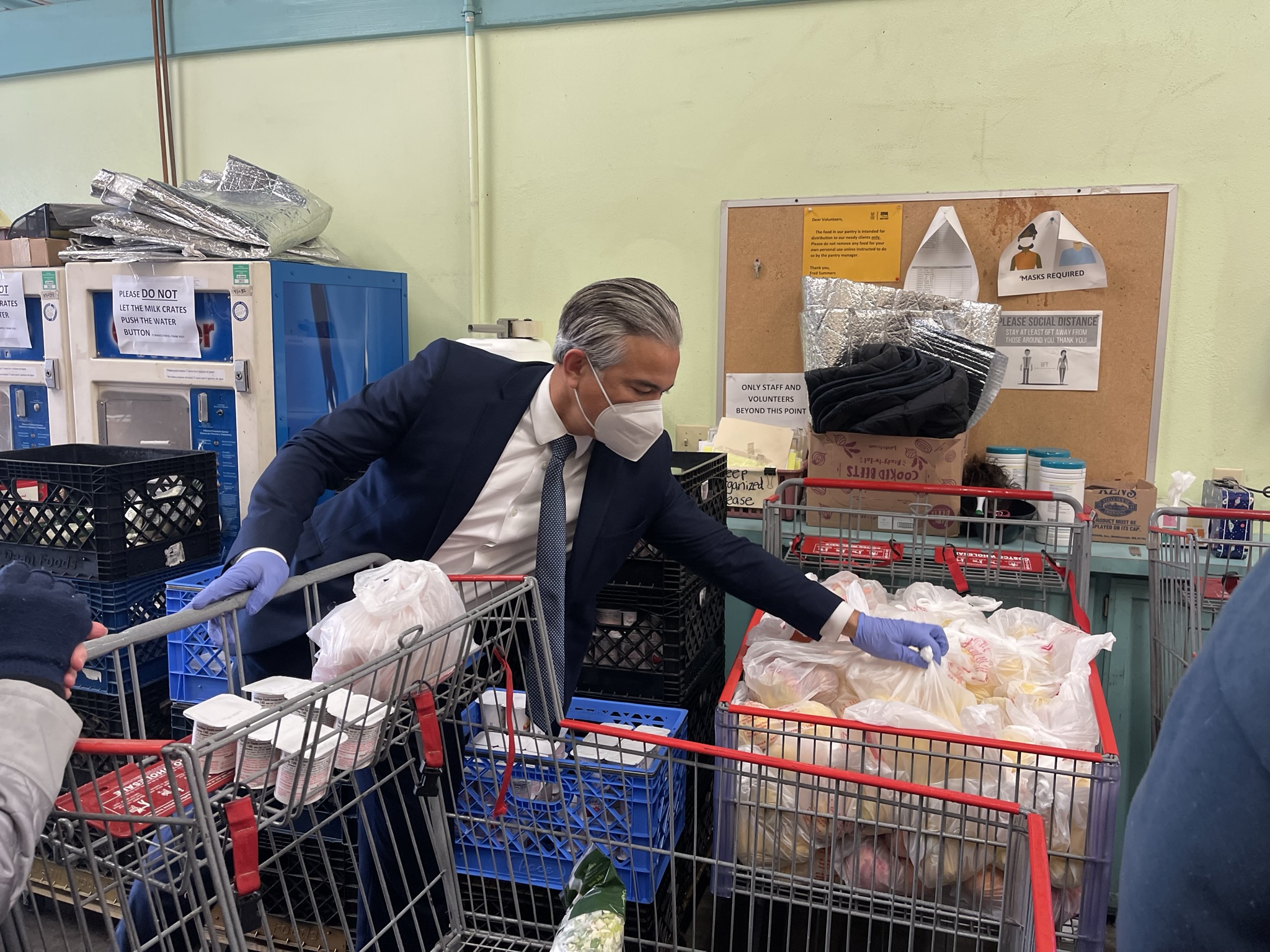CA Attorney General Rob Bonta Visits JFS SOVA Pantry - Jewish Family ...